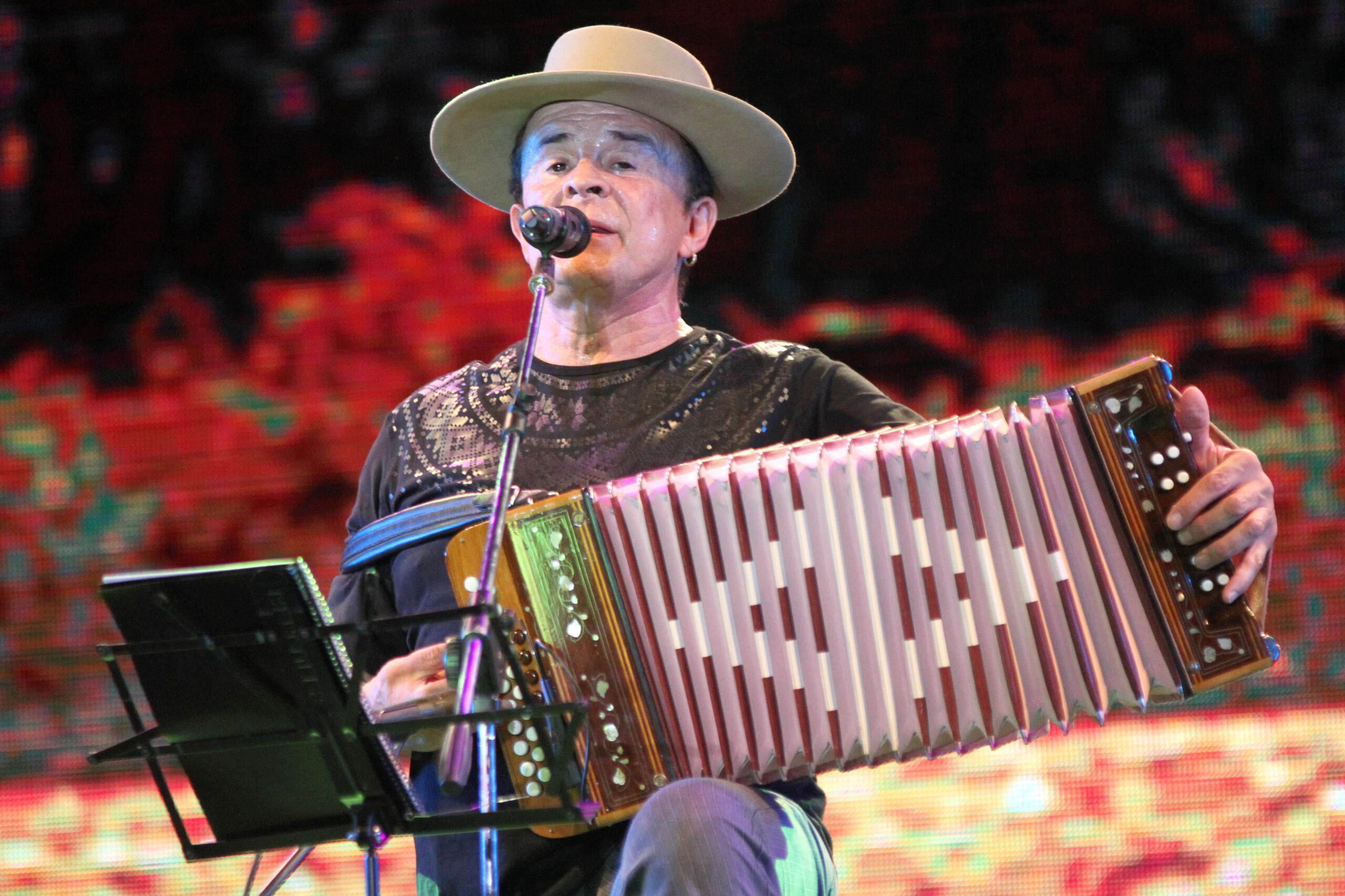 Antonio Tarragó Ros vuelve a la SICC con su espectáculo “Trayectoria” • CasaresHoy